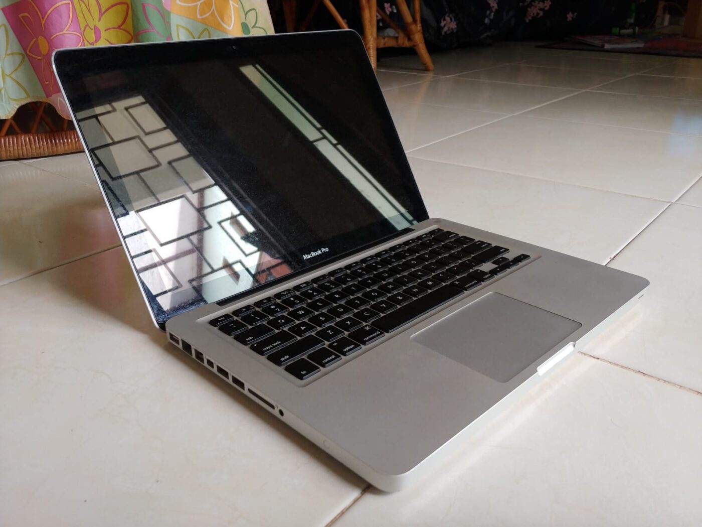 Macbook Pro Mid-2012: Masih Relevan pada Tahun 2024?